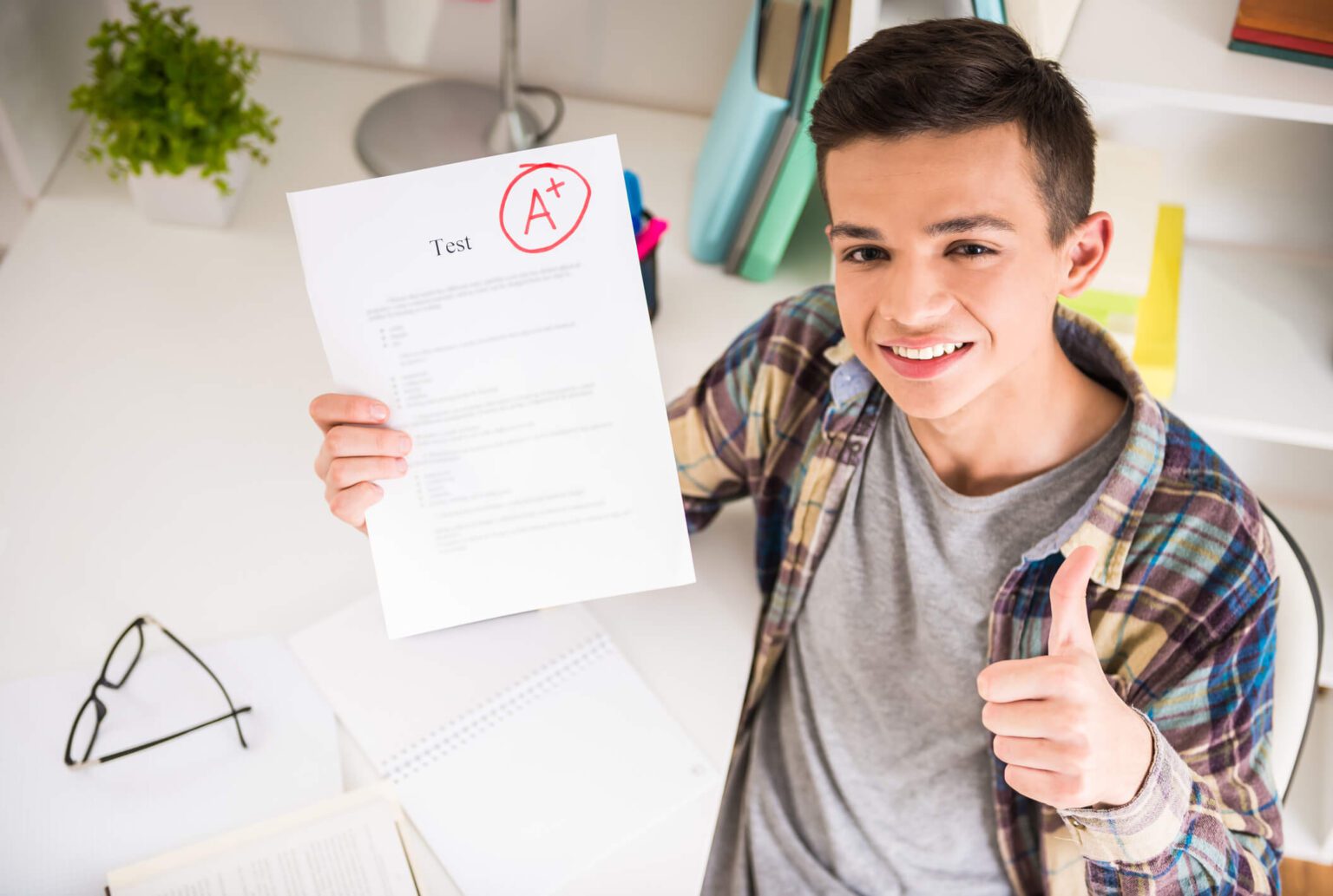 10 Simple Tips to Improve Your Grades Before Report Cards